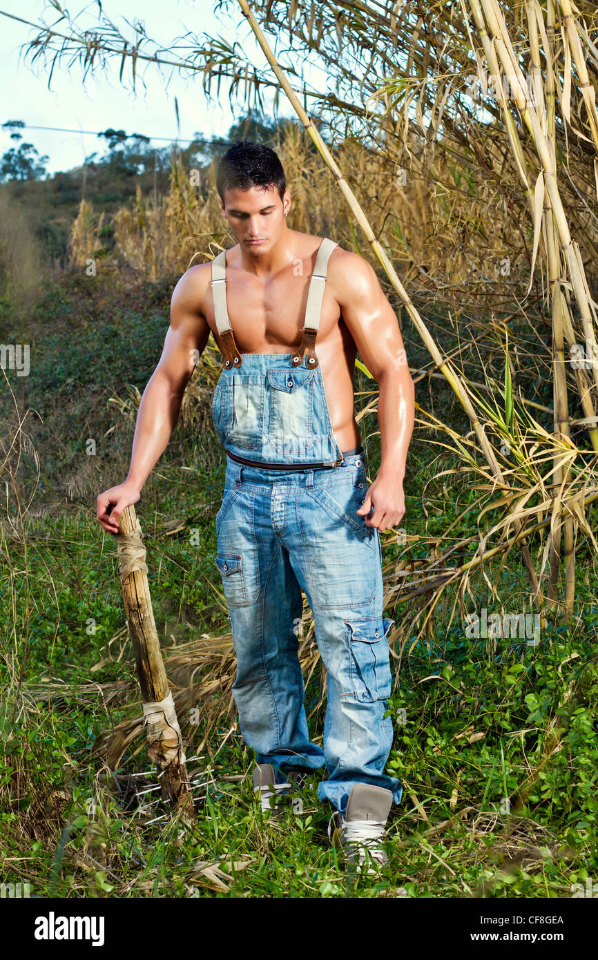 View of a fighter man holding a medieval mace weapon Stock Photo - Alamy