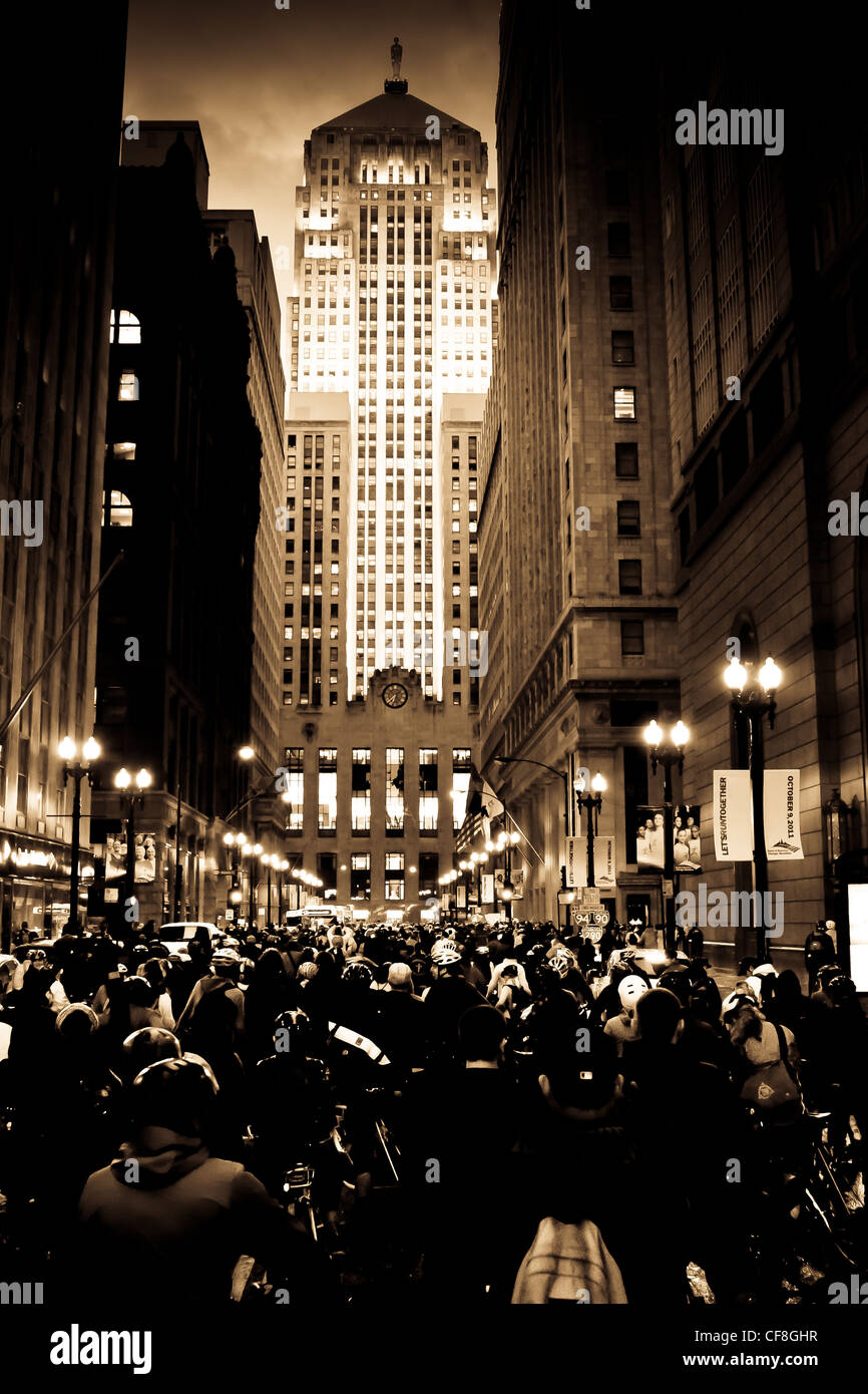 Chicago protest grunge noir Stock Photo - Alamy