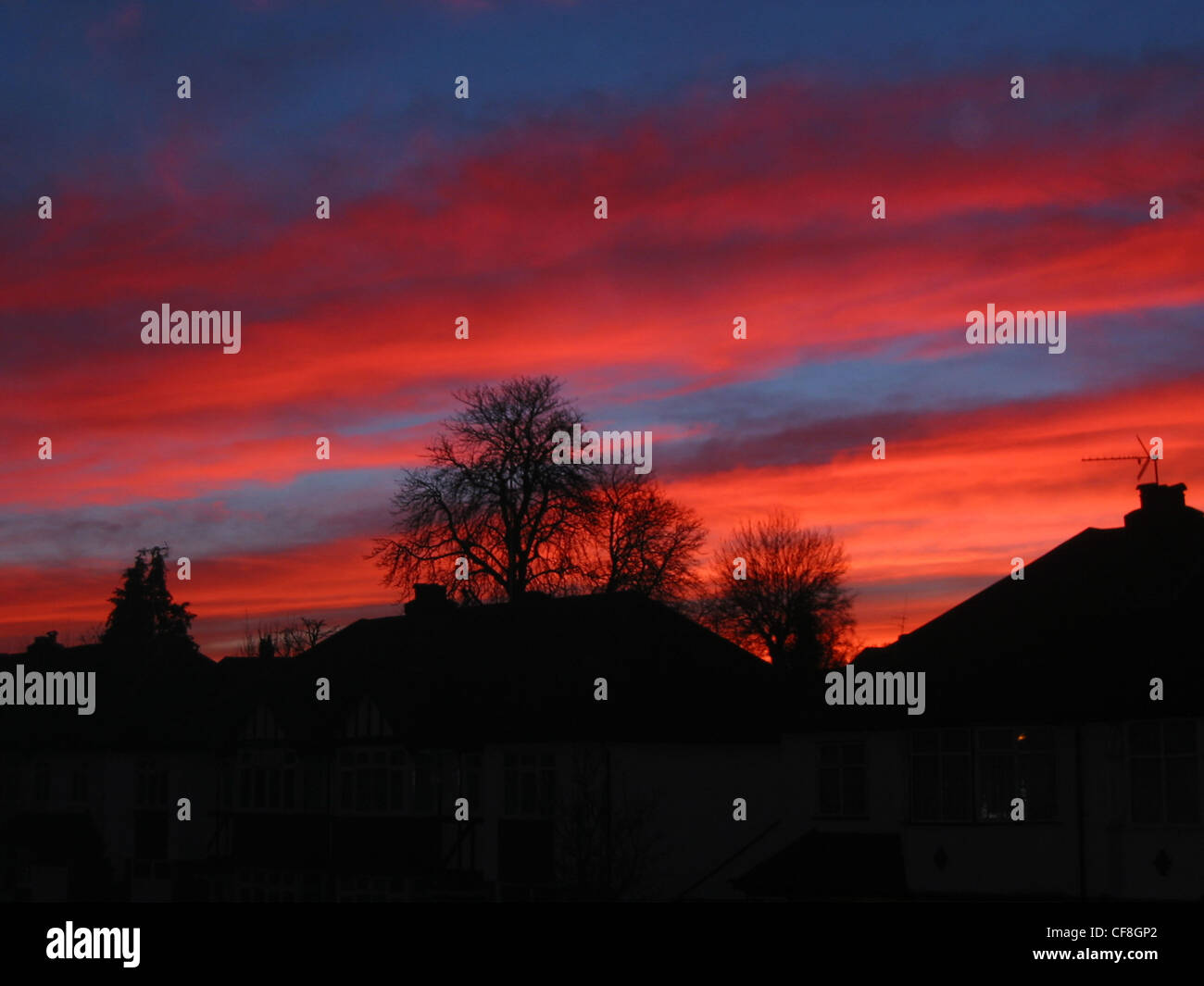 Suburban rooftops in silhouette hi-res stock photography and images - Alamy