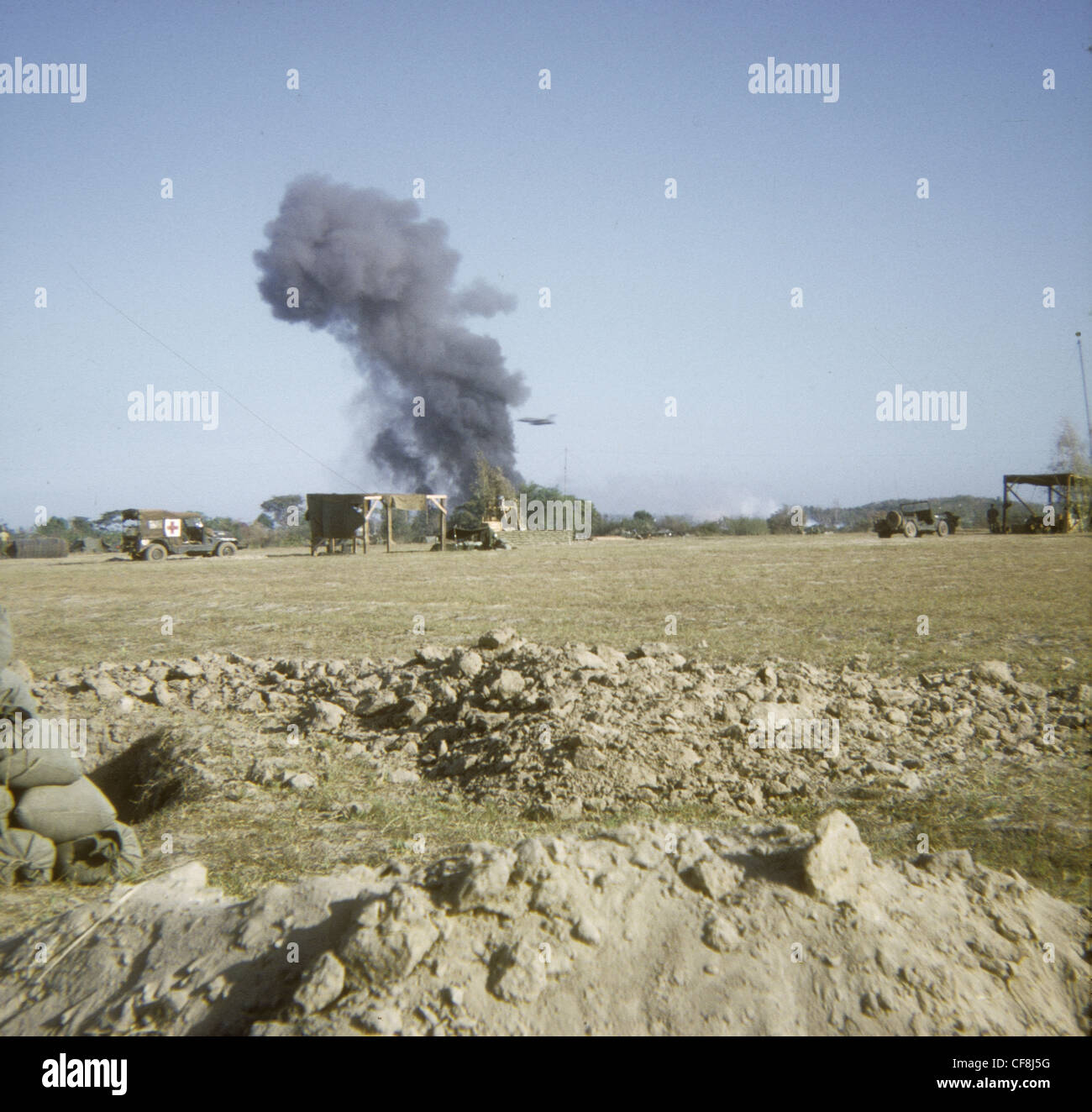 Bombs Dropping High Resolution Stock Photography and Images - Alamy