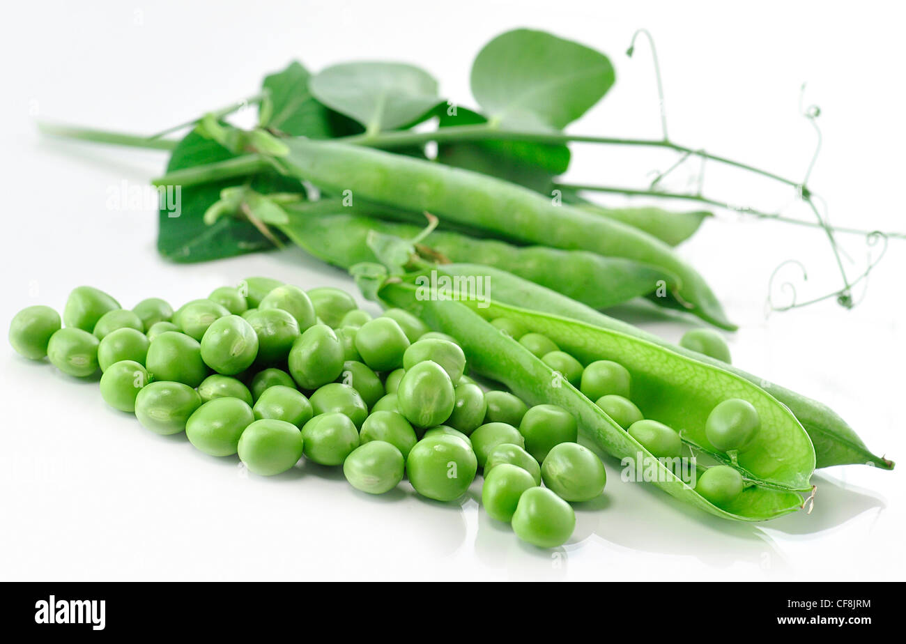 fresh green peas , close up Stock Photo - Alamy