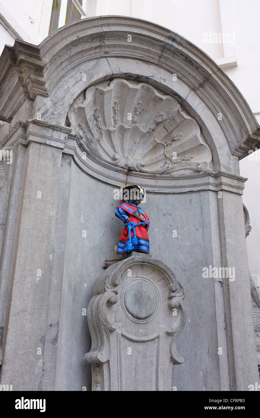 The Famous Manneken Pis fountain, Brussels, Belgium Stock Photo - Alamy