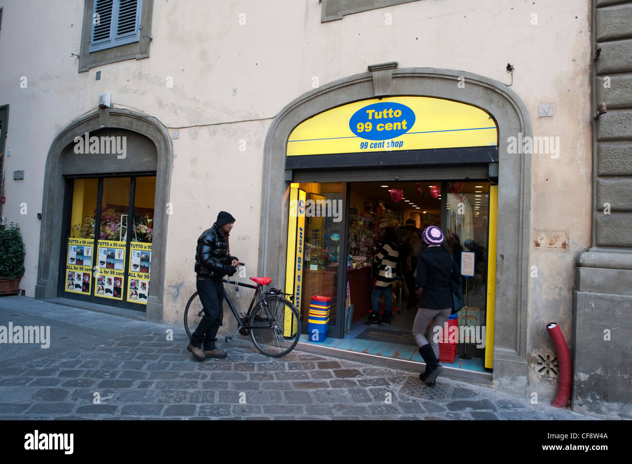 99 cents hi-res stock photography and images - Alamy