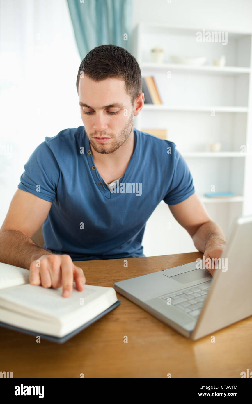 Adult research home computer books hi-res stock photography and images ...