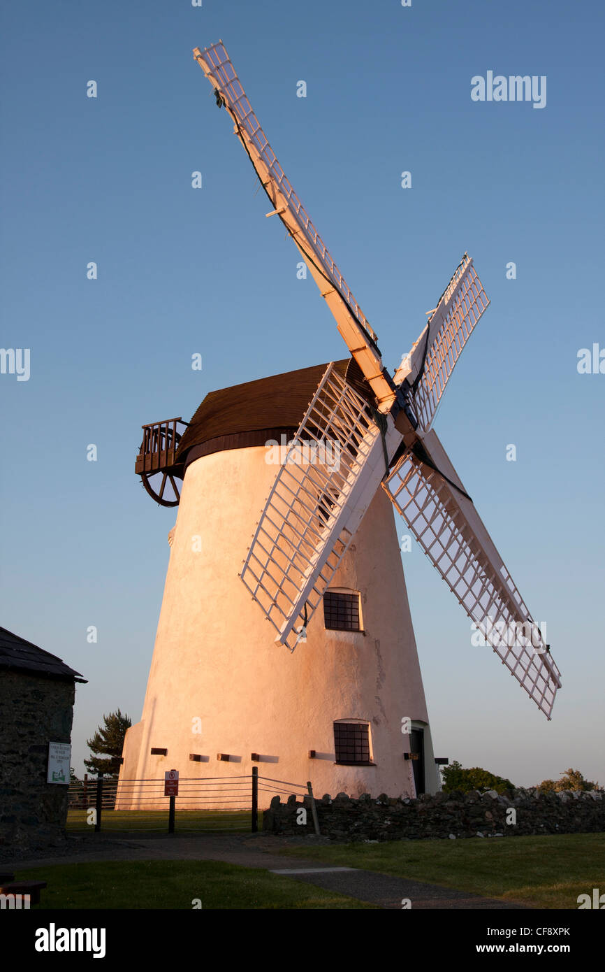 Melin Llynnon, a working windmill on the island of Anglesey Stock Photo ...