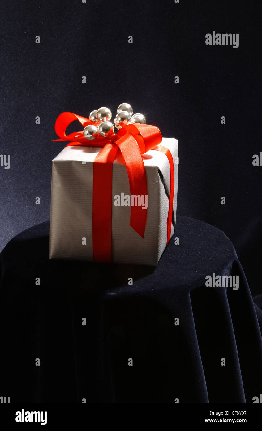 Present, lid, open, light, parcel, box, Christmas, silver, Silver, gift ...