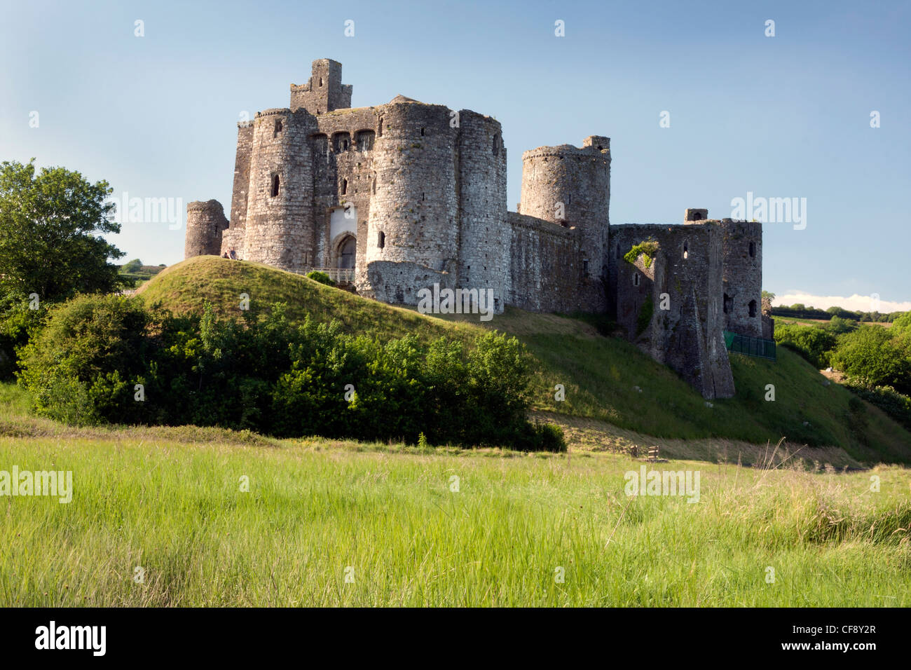 Kidwelly Tower And Wall High Resolution Stock Photography and Images ...