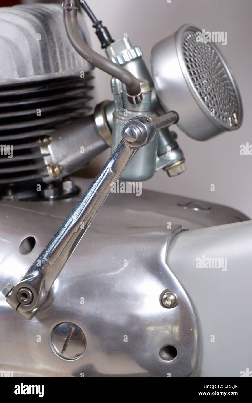 Single cylinder four stroke engine hi-res stock photography and images ...