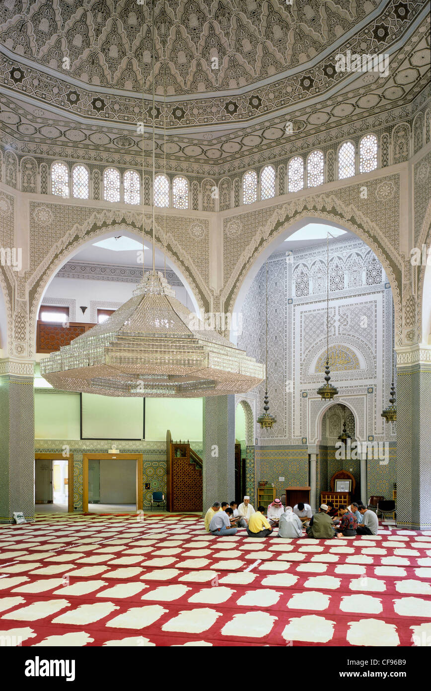 Geneva mosque hi-res stock photography and images - Alamy