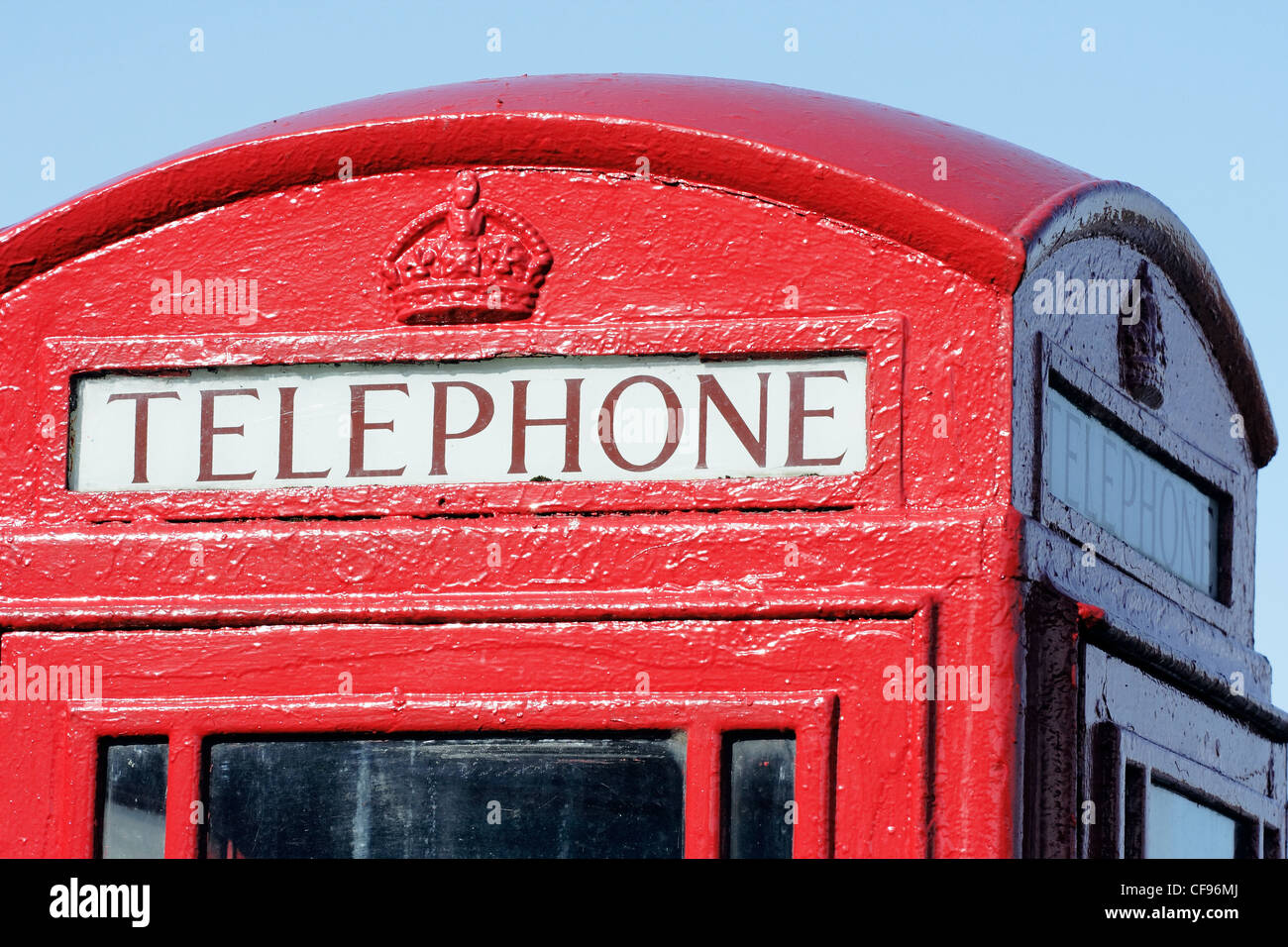 A traditional red phone box Stock Photo - Alamy
