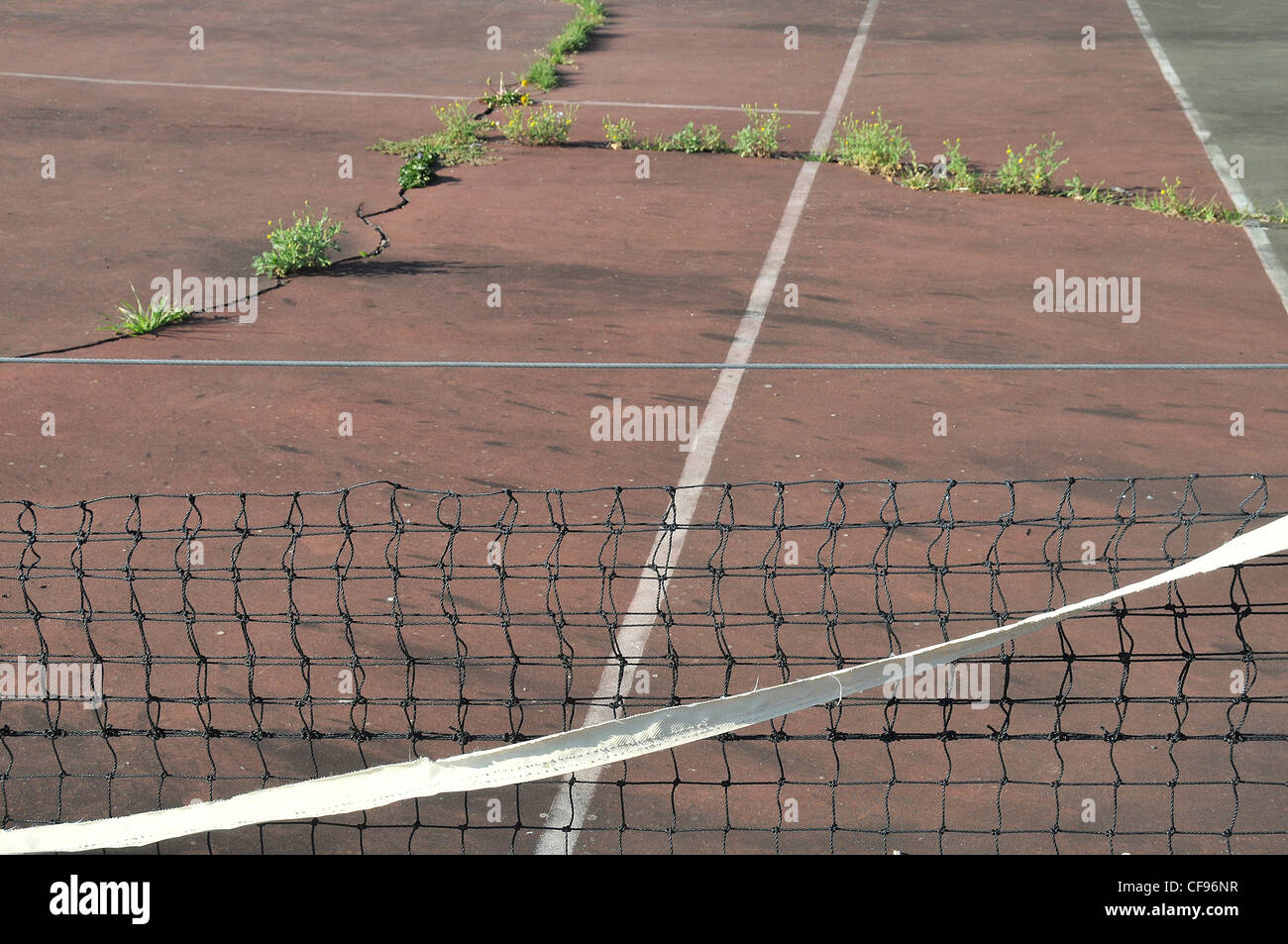 old tennis court France Stock Photo - Alamy