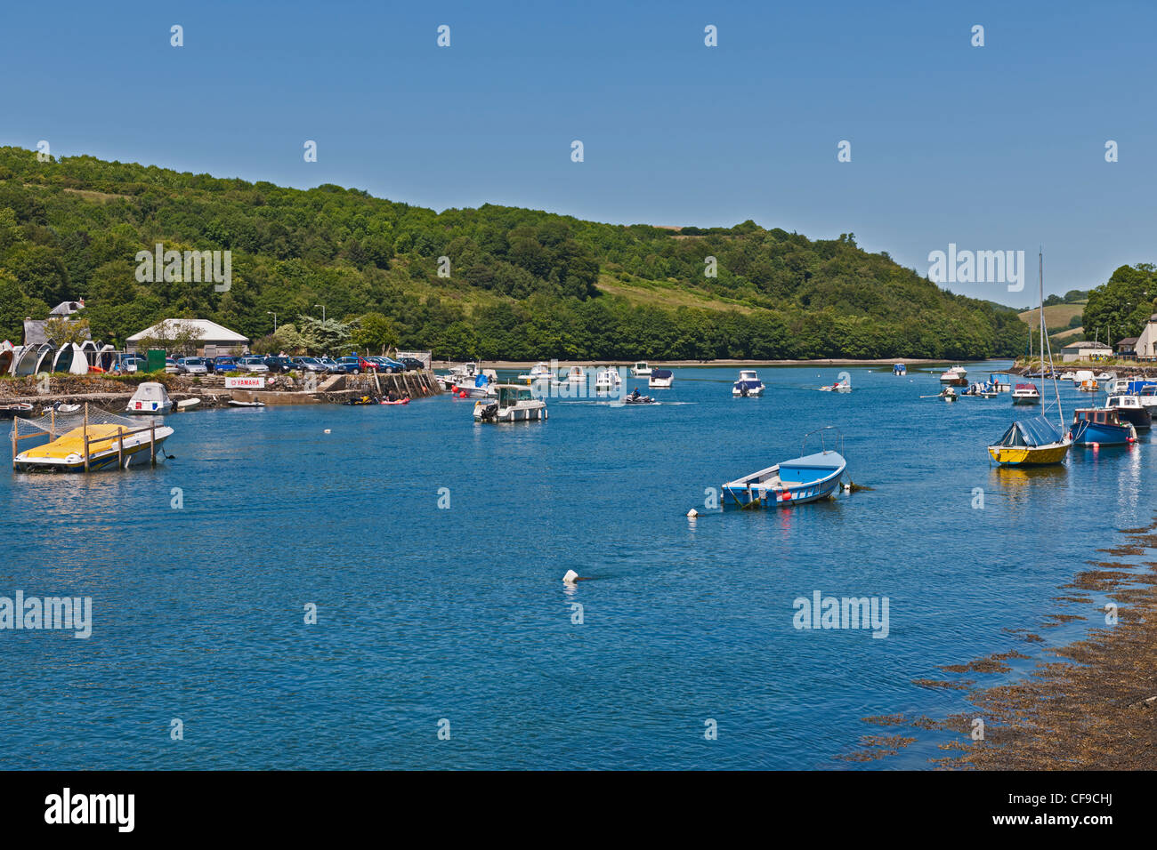 LOOE HARBOUR ABOVE LOOE BRIDGE AND EAST LOOE RIVER, LOOE, CORNWALL ...