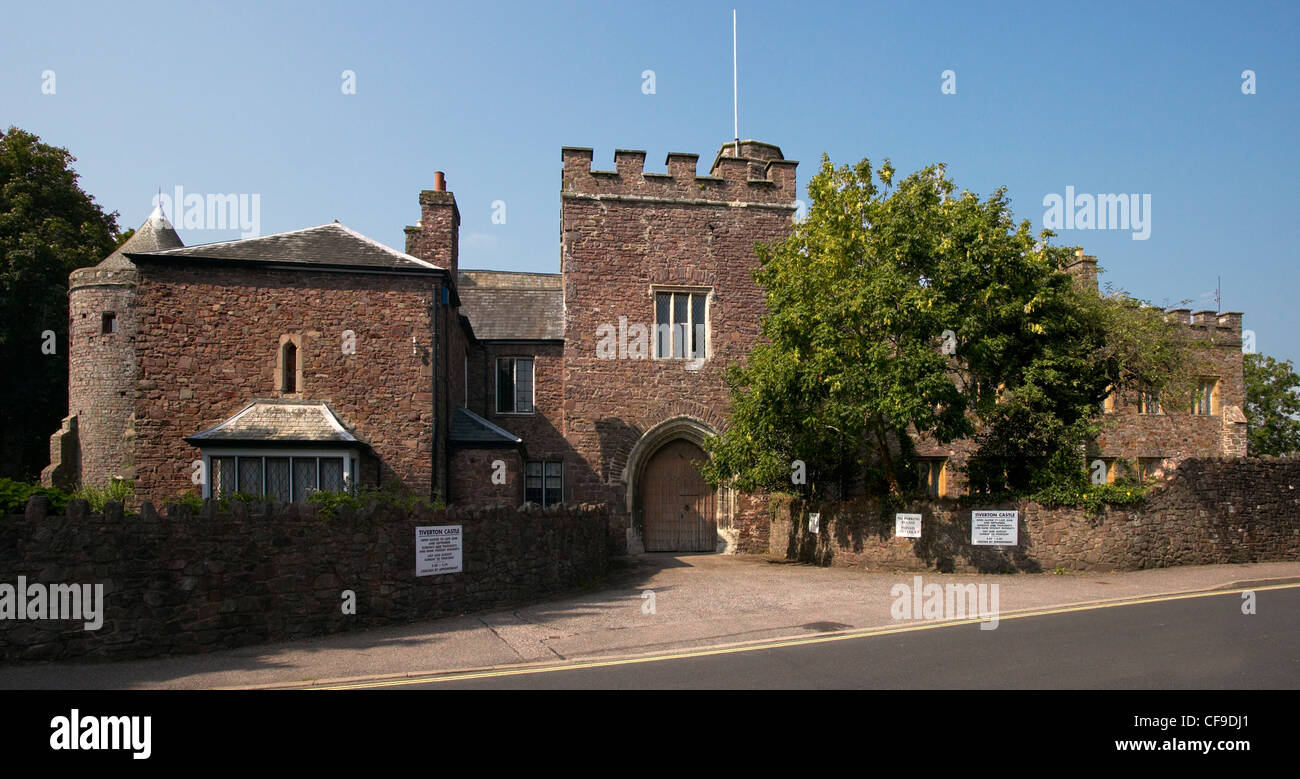 Tiverton Castle, Tiverton, Devon, England, UK Stock Photo - Alamy
