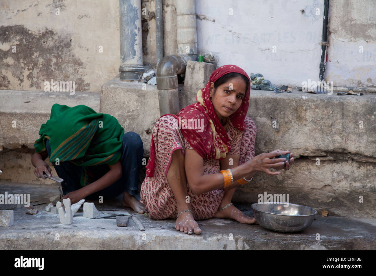Young girls working on street Stock Photo: 43850223 - Alamy