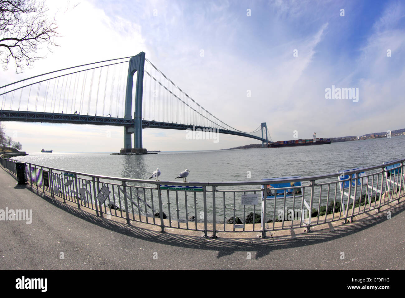 Narrows bridge hi-res stock photography and images - Alamy