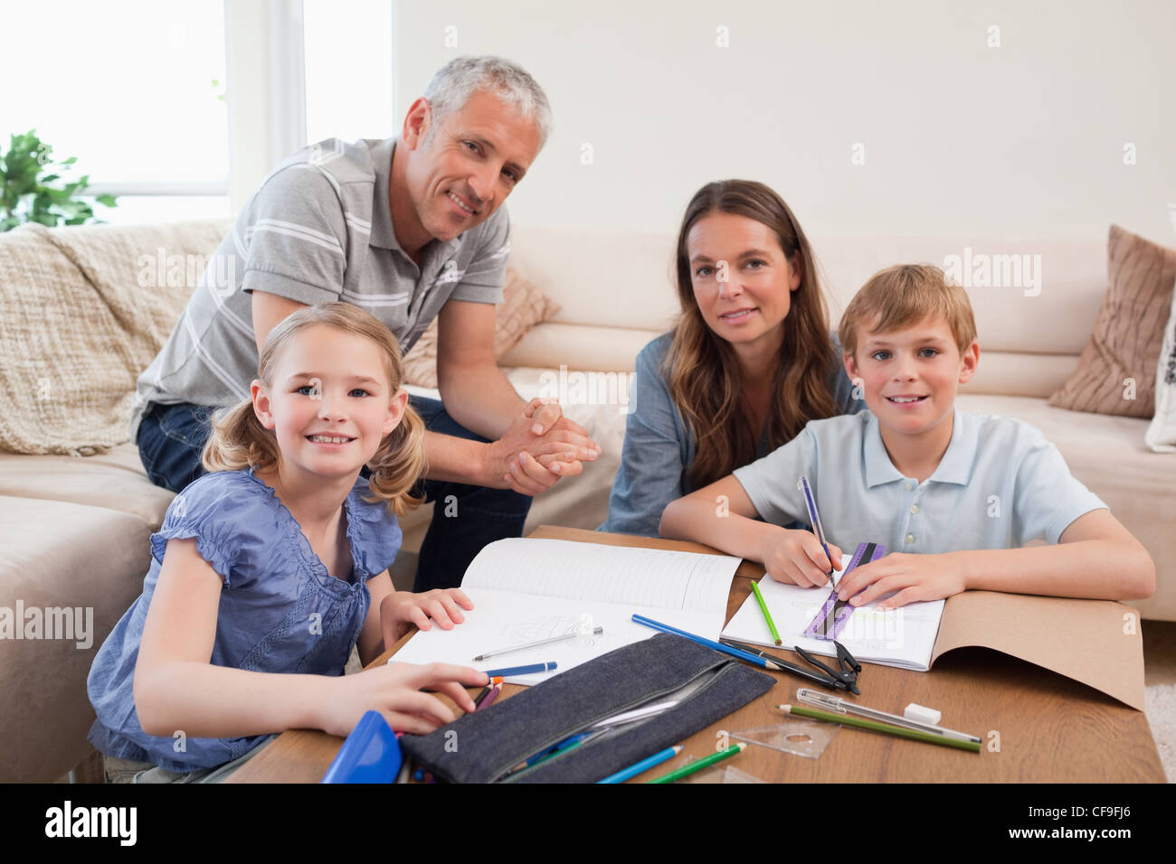 Father helping son draw hi-res stock photography and images - Alamy