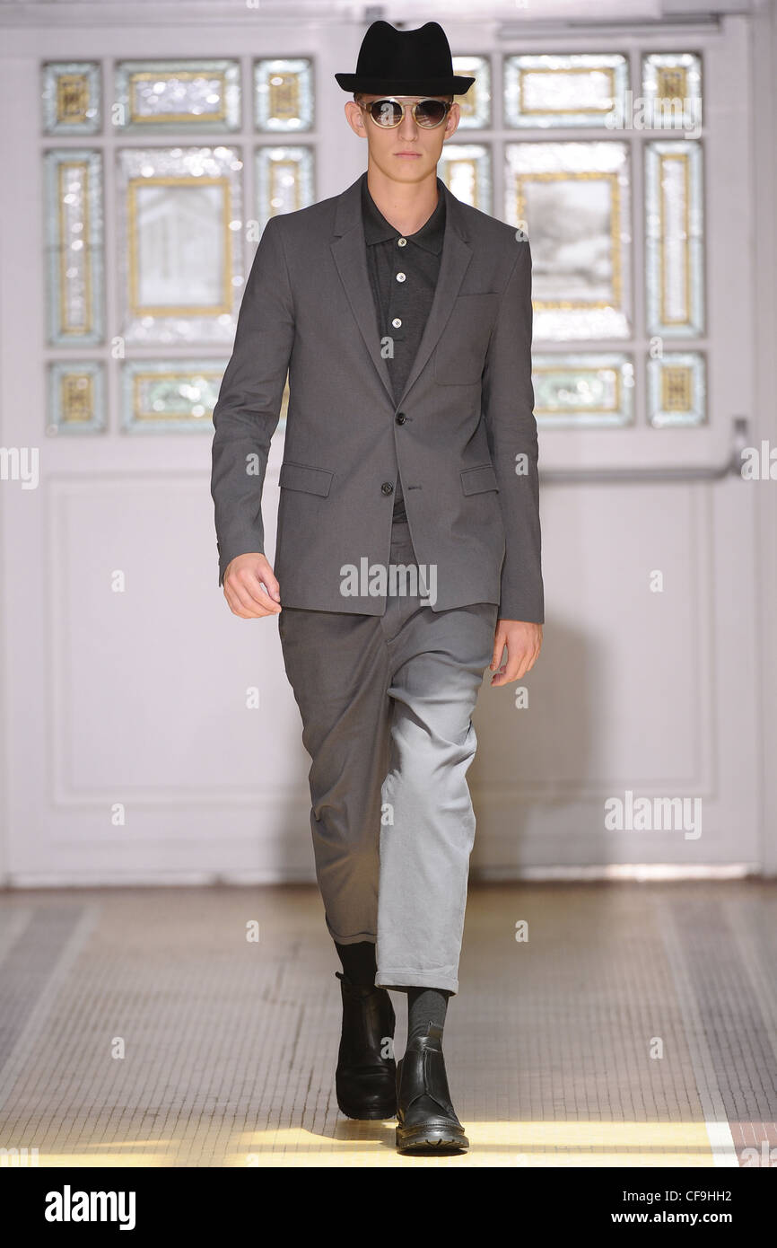 Kris van assche hi-res stock photography and images - Alamy
