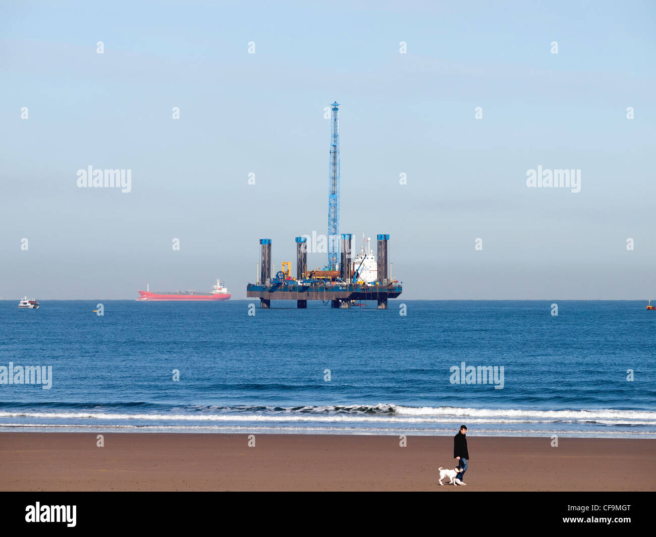 Jack-up construction vessel SEA JACK installing monopile foundations ...