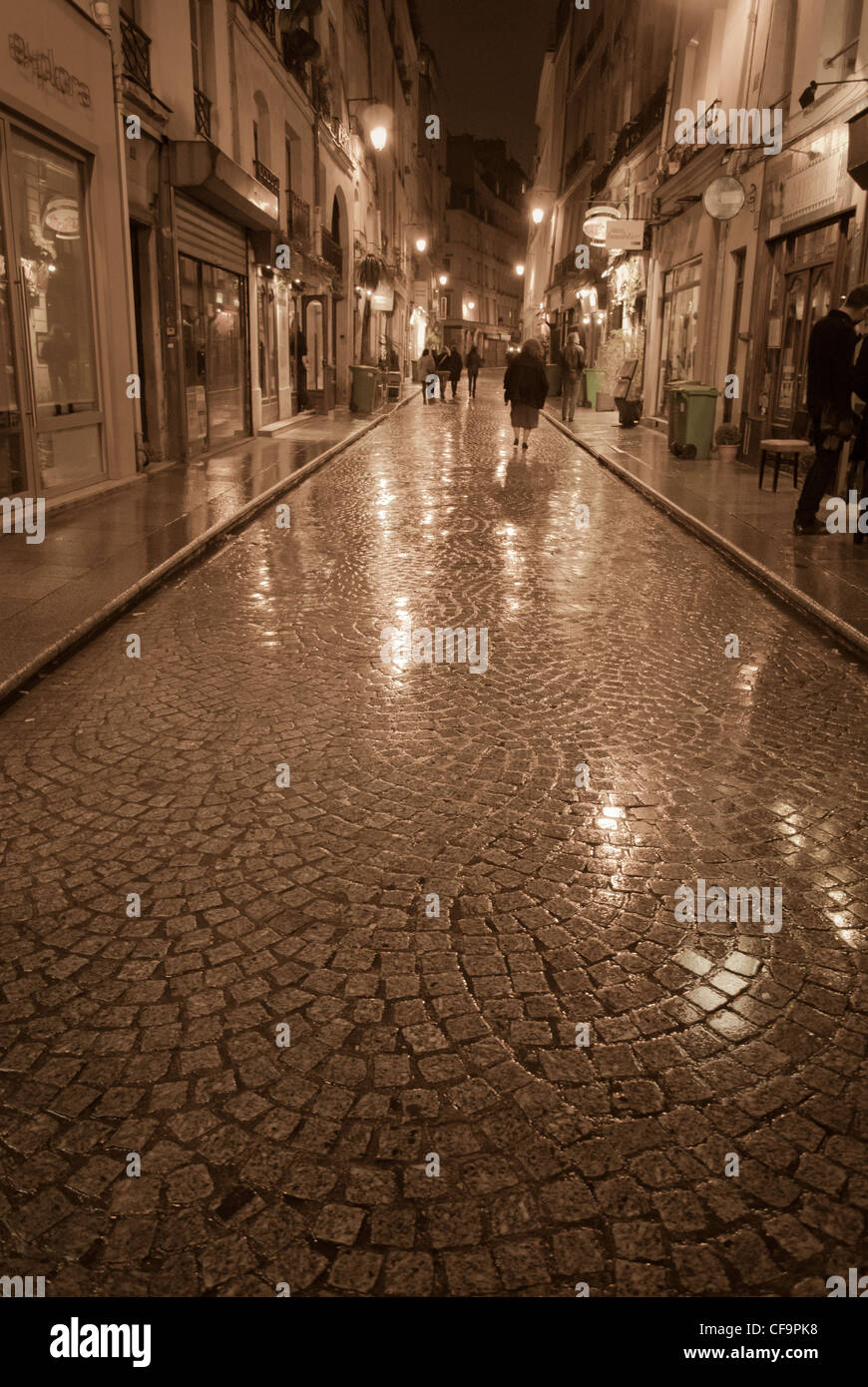 Dark Rainy Night Wallpaper