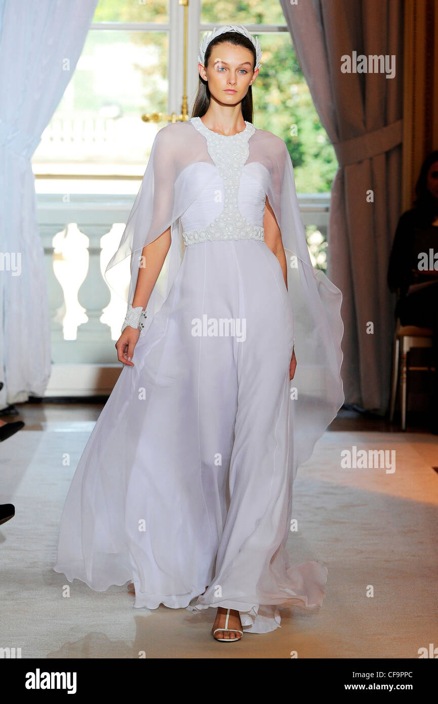 Andrew GN Paris Ready to WearSpringSummer 2012 Stock Photo - Alamy