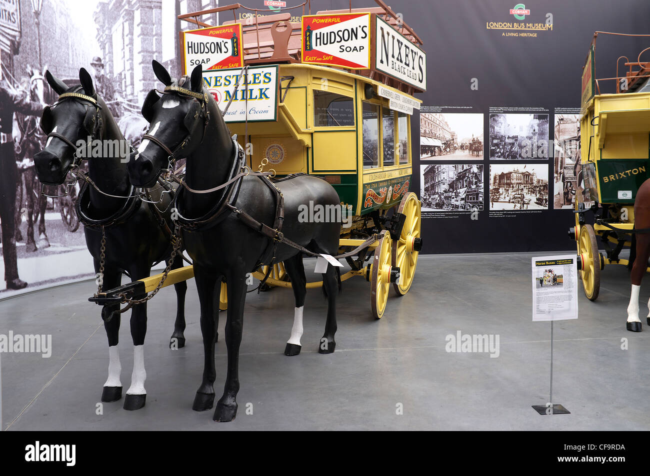 Horse drawn bus hi-res stock photography and images - Alamy