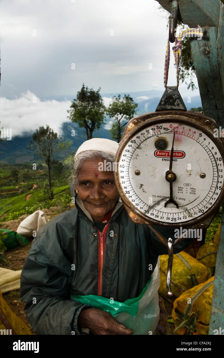 Old scale face hi-res stock photography and images - Alamy