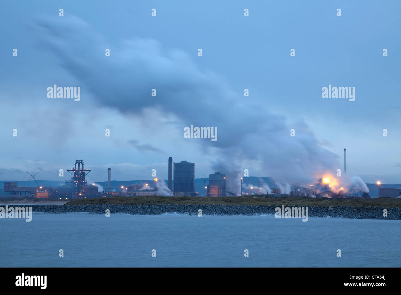 SSI's Teesside Steelworks from South gare, Redcar, North Yorkshire ...