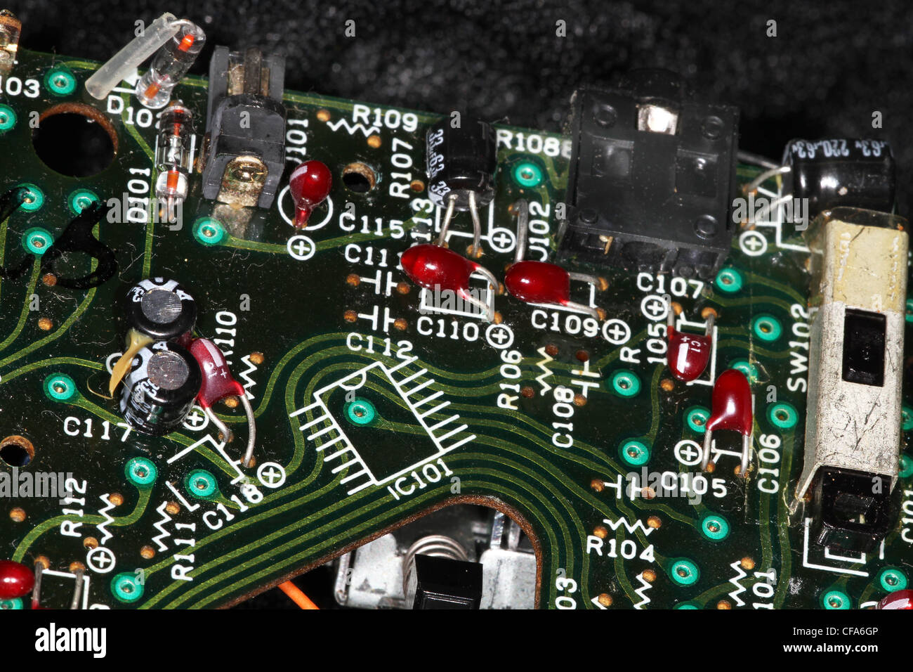 Printed circuit board components hi-res stock photography and images ...