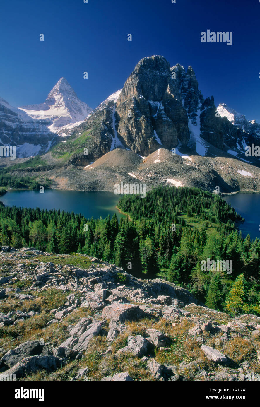 Cerulean lakes hi-res stock photography and images - Alamy
