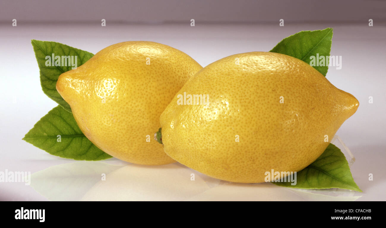 Cut out: Two lemons Stock Photo - Alamy