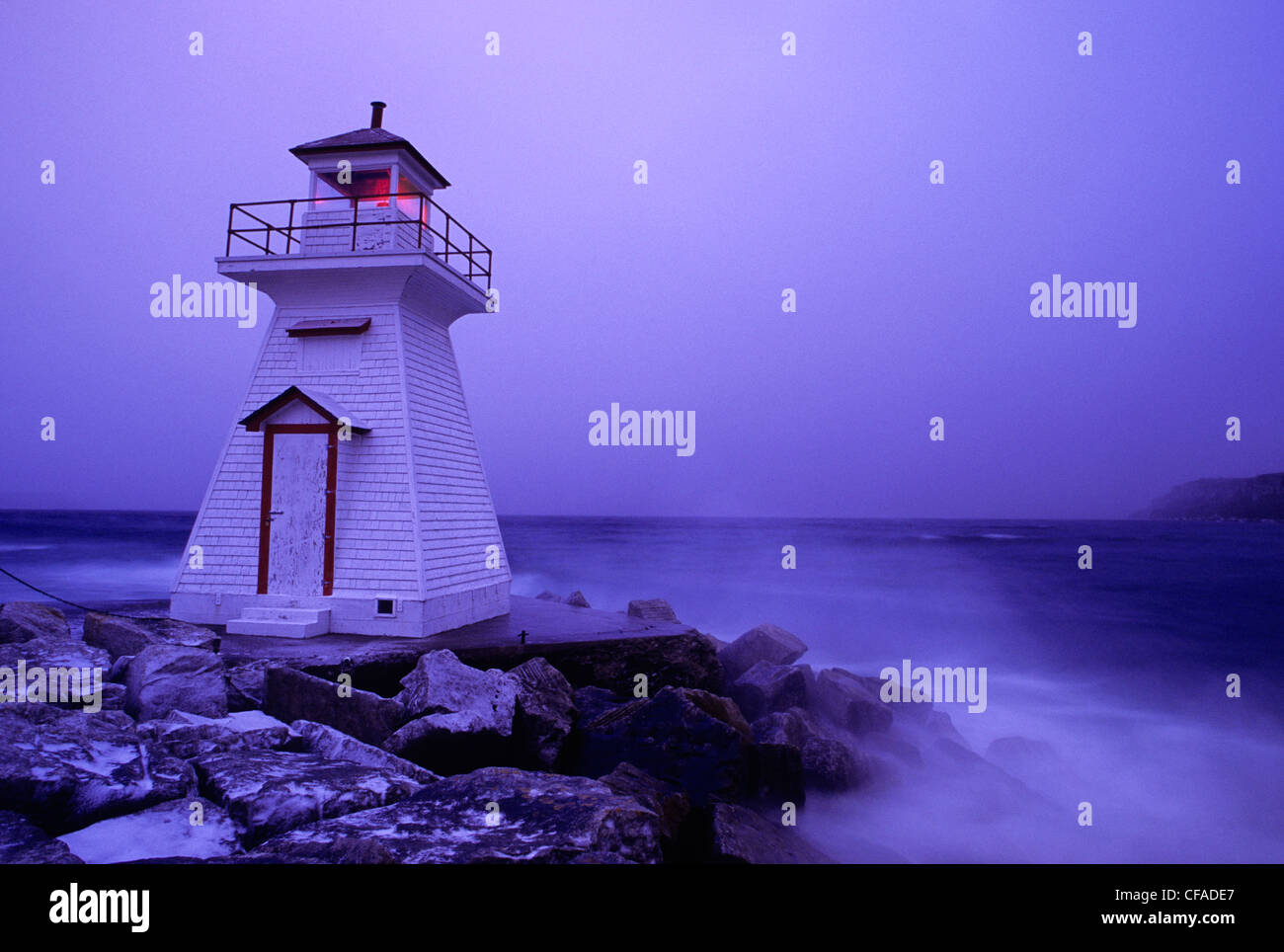 The Lion's Head lighthouse dusk Georgian Bay Stock Photo - Alamy