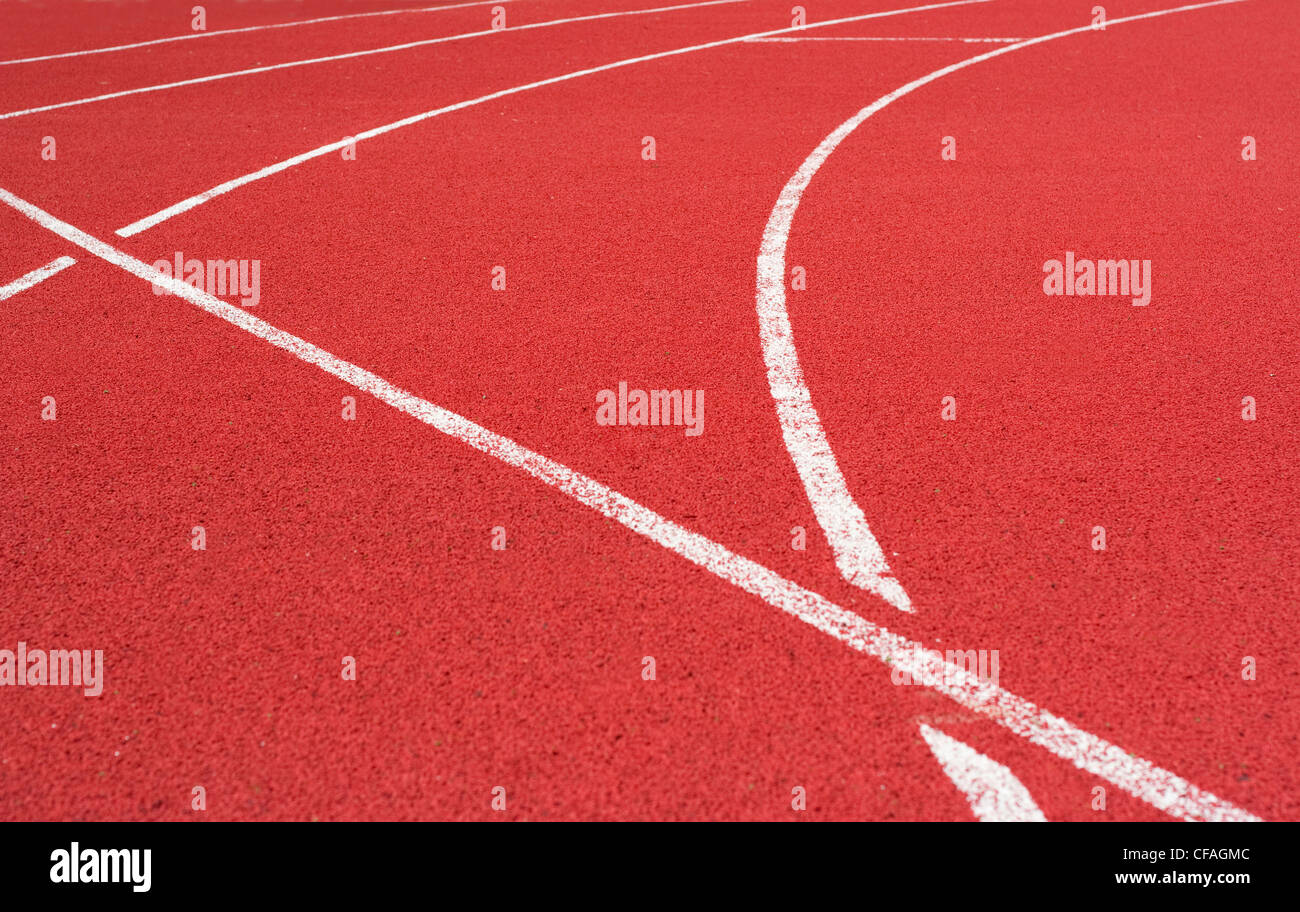 Track and field finish line hi-res stock photography and images - Alamy