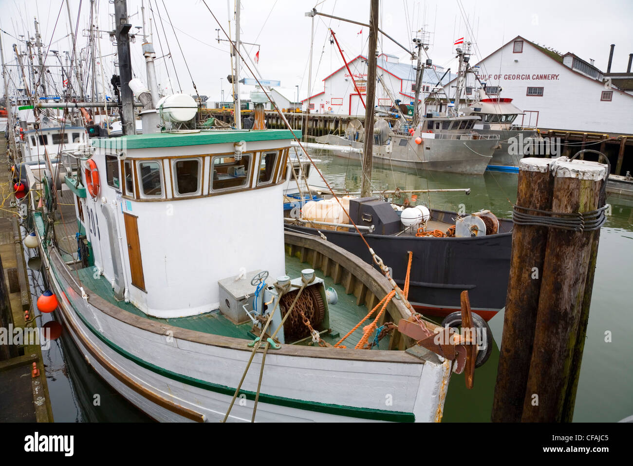Bc commercial fishing boats harbour hi-res stock photography and images ...