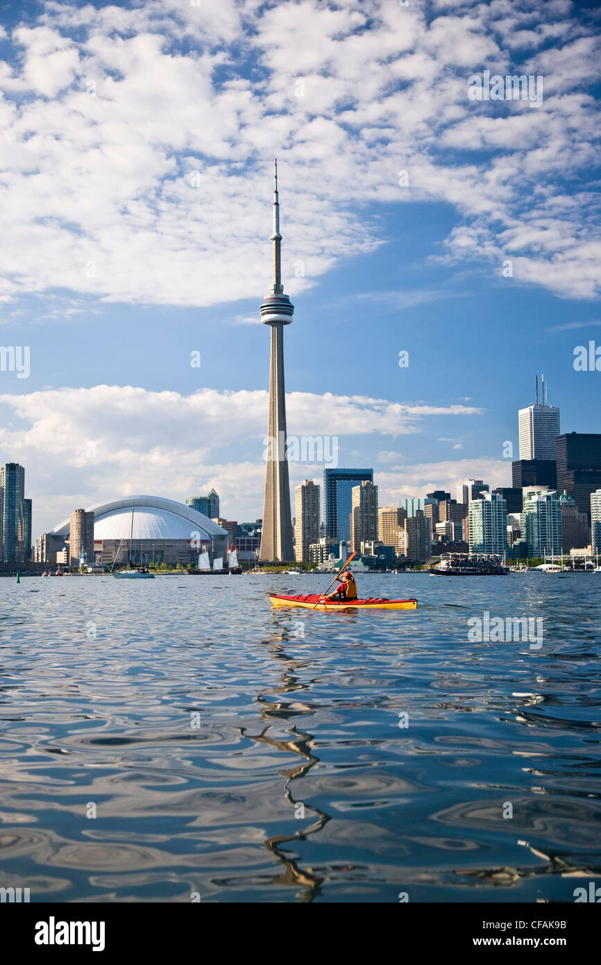 Sea-kayaking around Center Island in the Toronto Harbour, Lake Ontario ...
