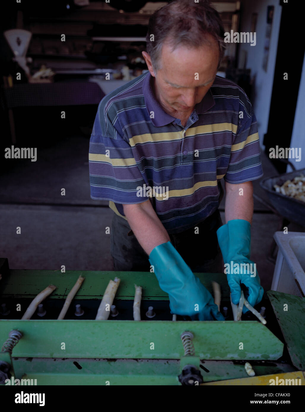 Still man hi-res stock photography and images - Alamy