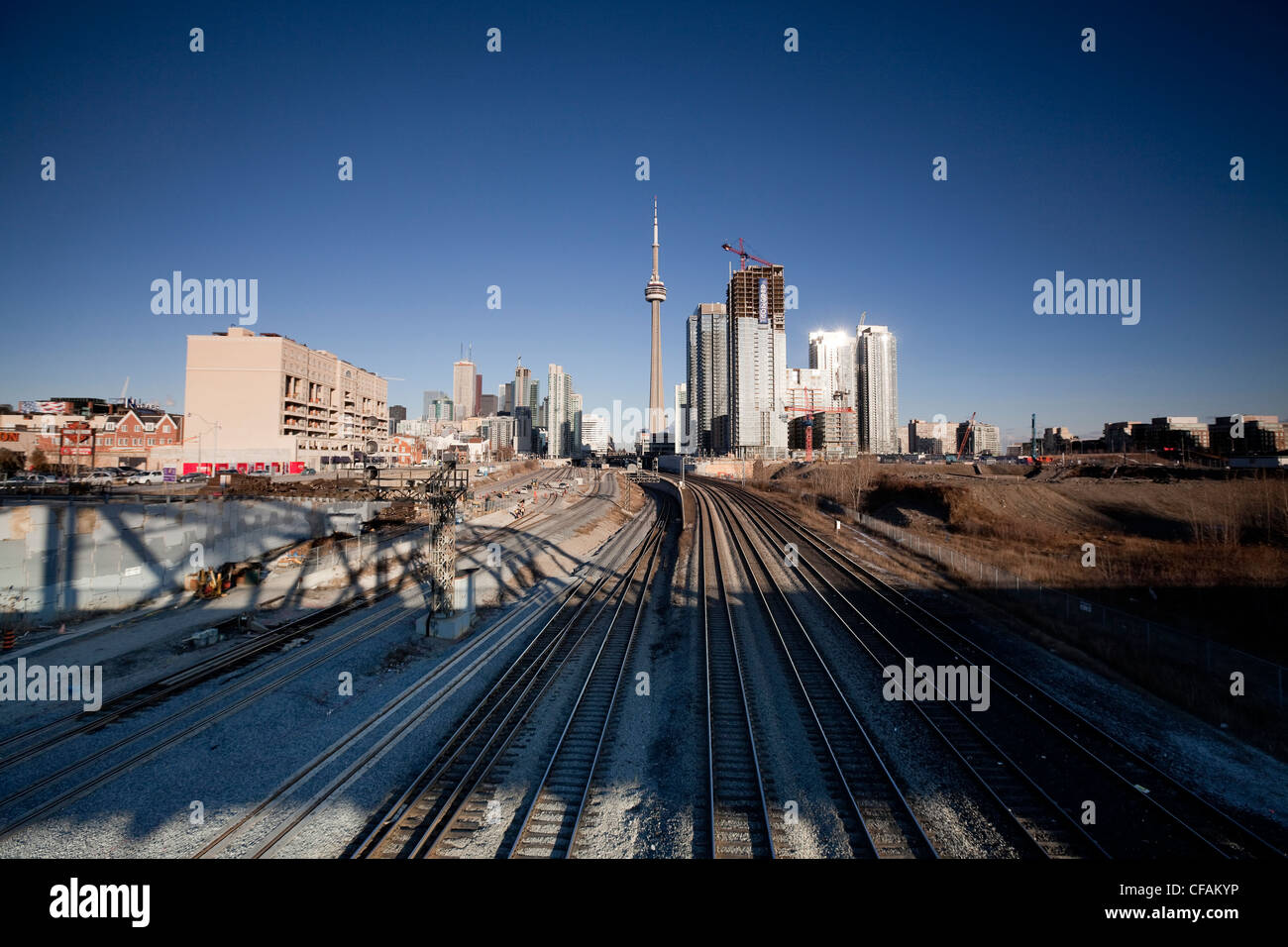 Side view horizontal hi-res stock photography and images - Alamy