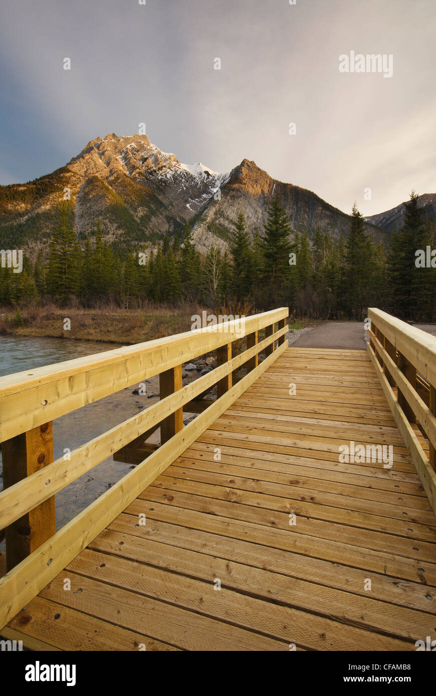Lorette pond hi-res stock photography and images - Alamy