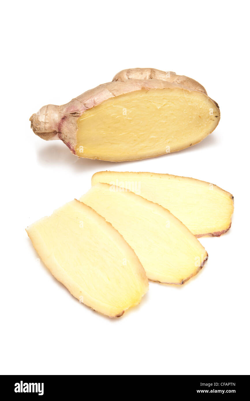 Root ginger (Zingiber officinalis) isolated on a white studio ...