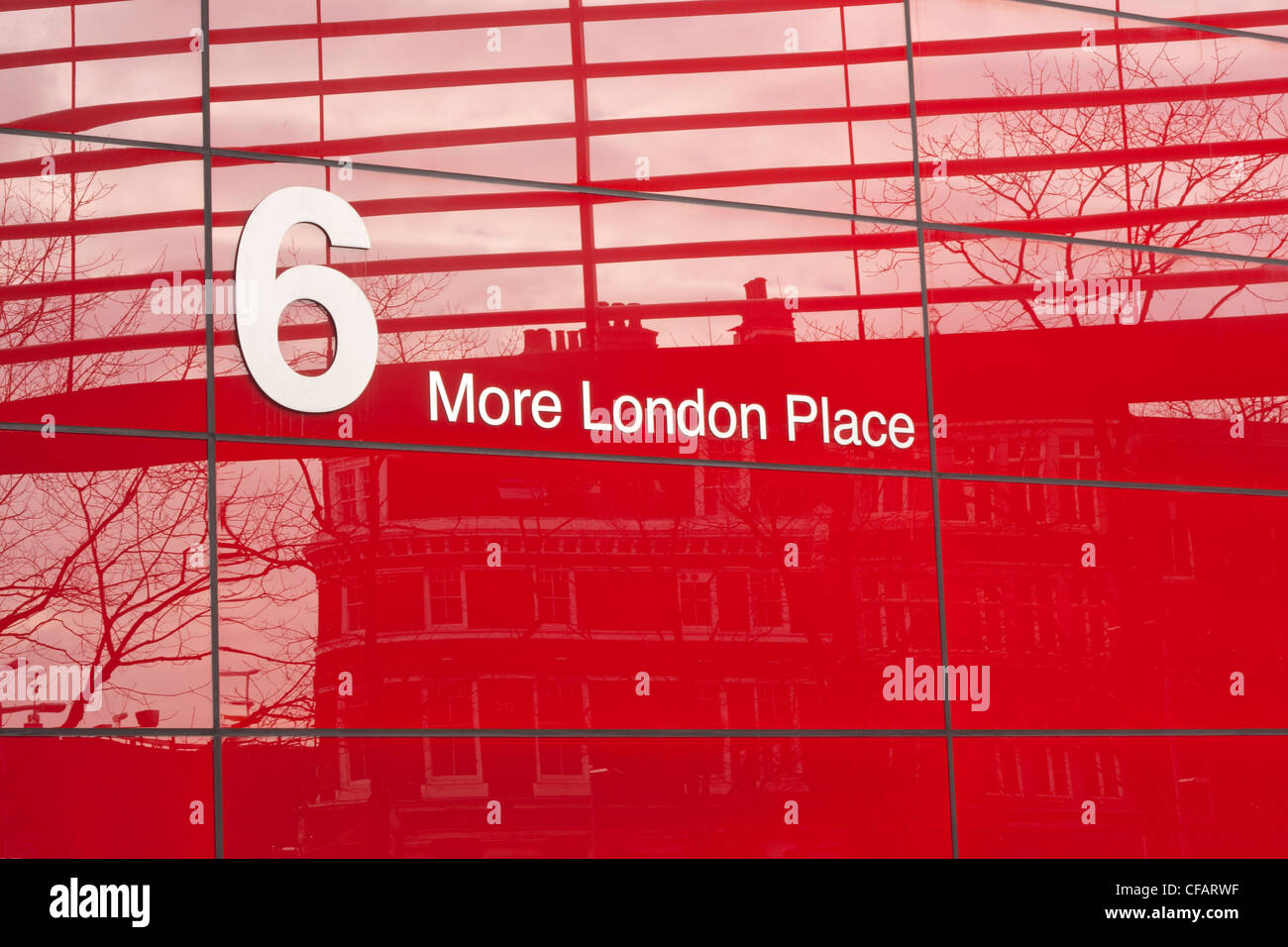 6 more london place hi-res stock photography and images - Alamy