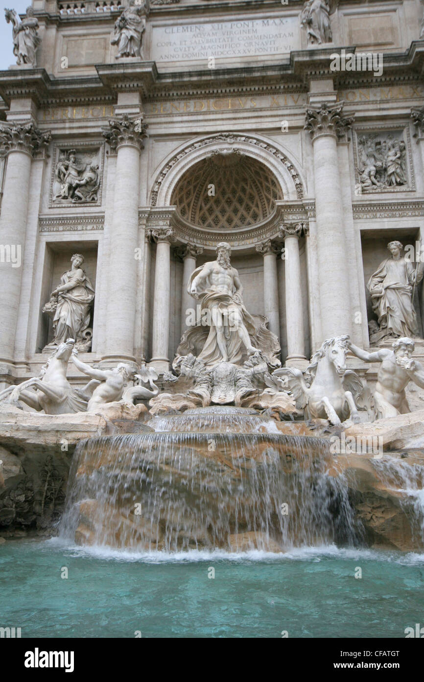 The Baroque Trevi Fountain in Rome Italy Stock Photo - Alamy