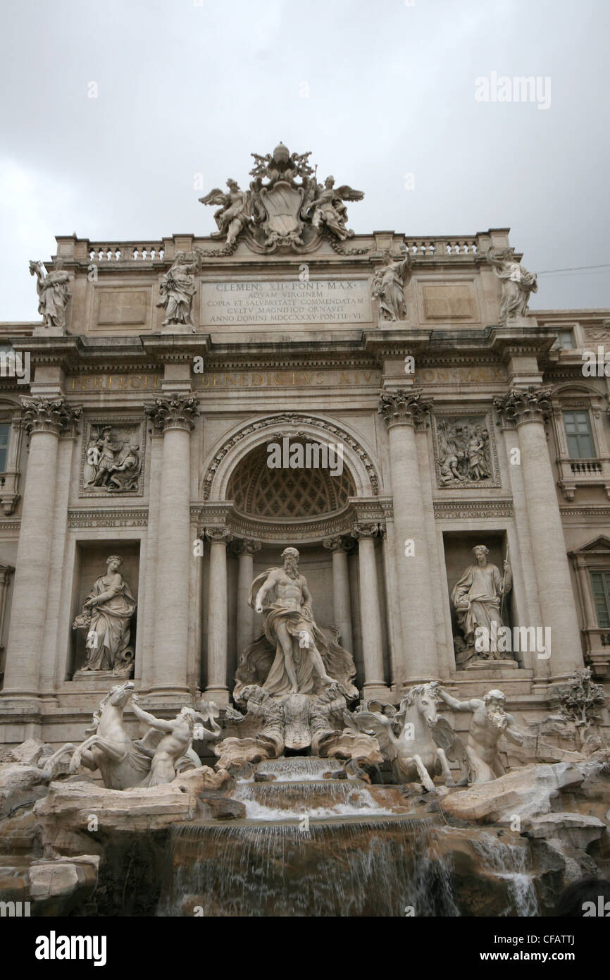 The Baroque Trevi Fountain in Rome Italy Stock Photo - Alamy