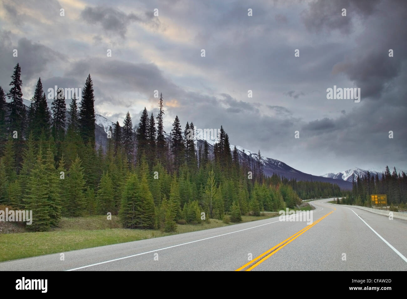 Banff-Windermere Highway (Kootenay Parkway) at Vermilion Crossing ...