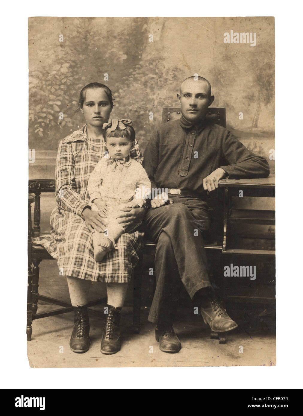 Classic family photograph Cut Out Stock Images & Pictures - Alamy