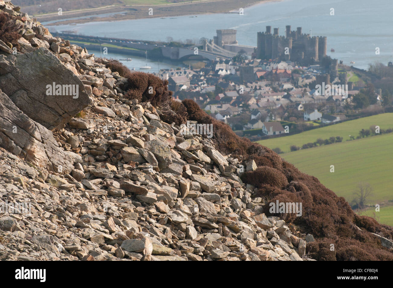 Castell caer seion hi-res stock photography and images - Alamy