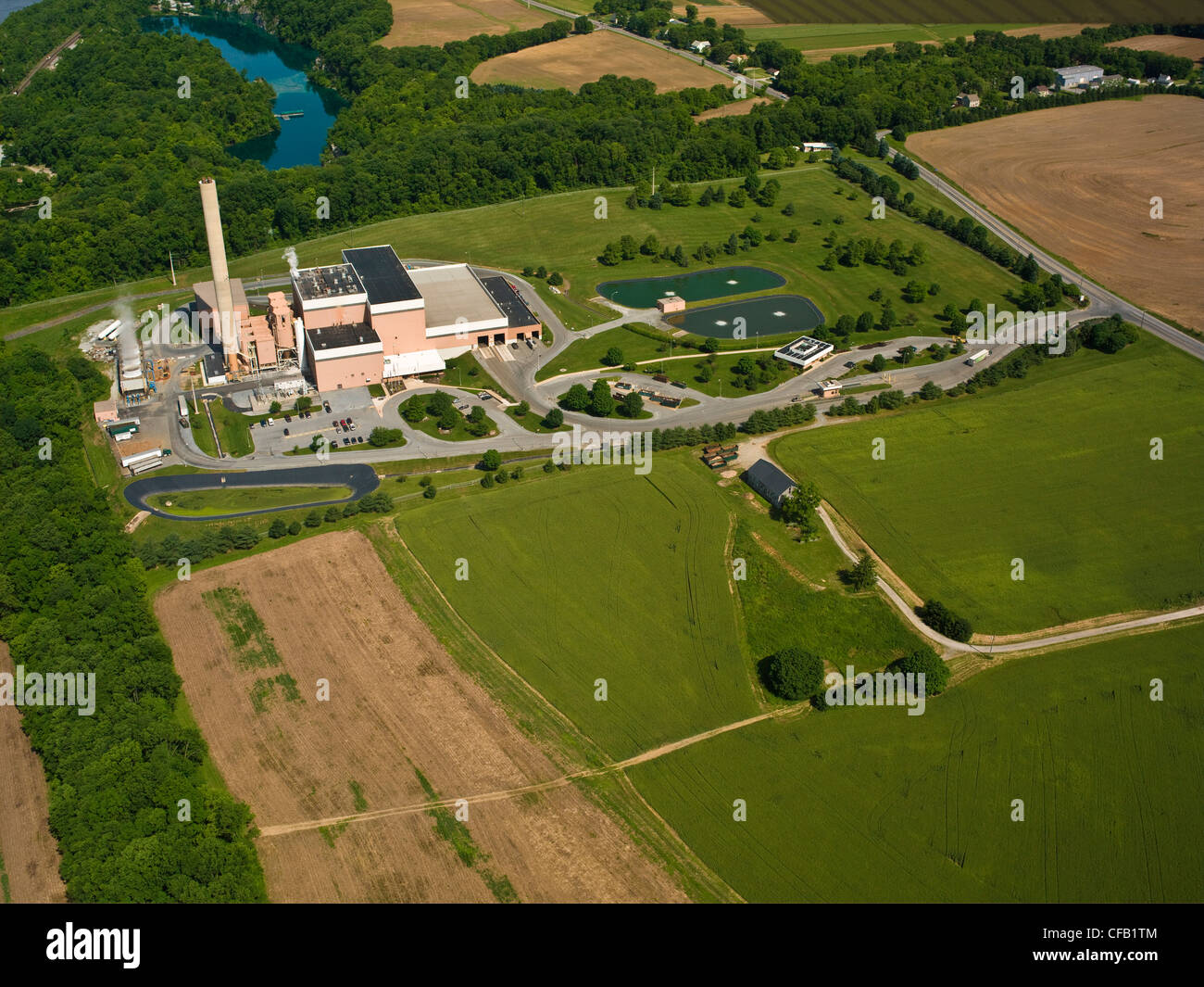 Solid waste recycling plant Stock Photo - Alamy