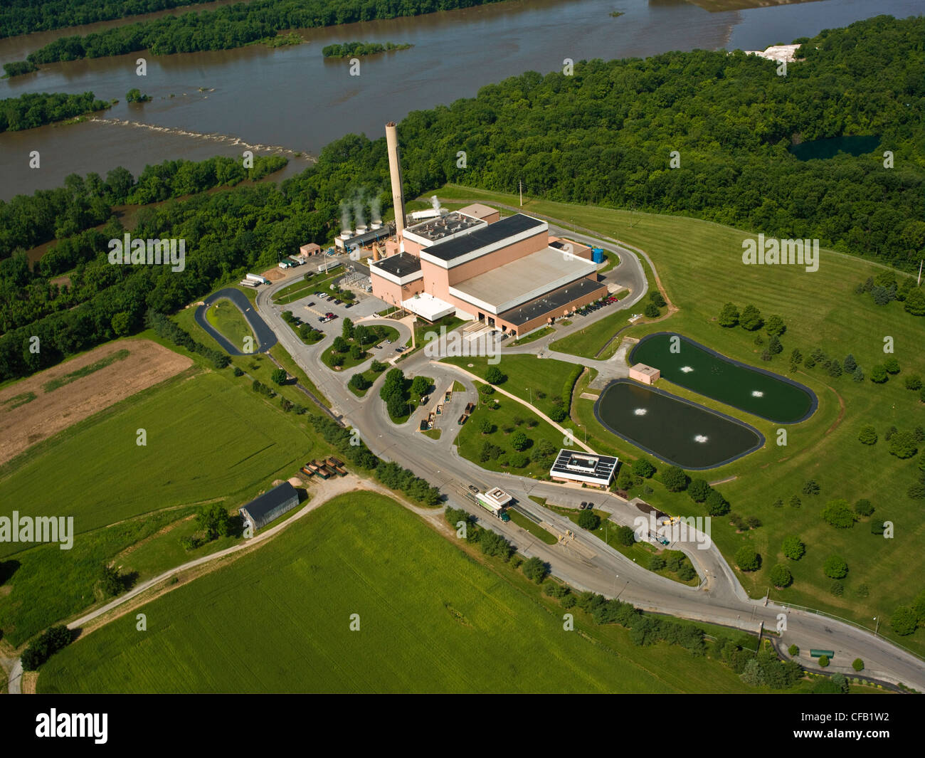 Solid waste recycling plant Stock Photo - Alamy