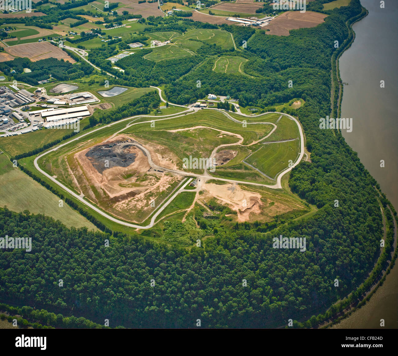 Solid waste recycling plant Stock Photo - Alamy