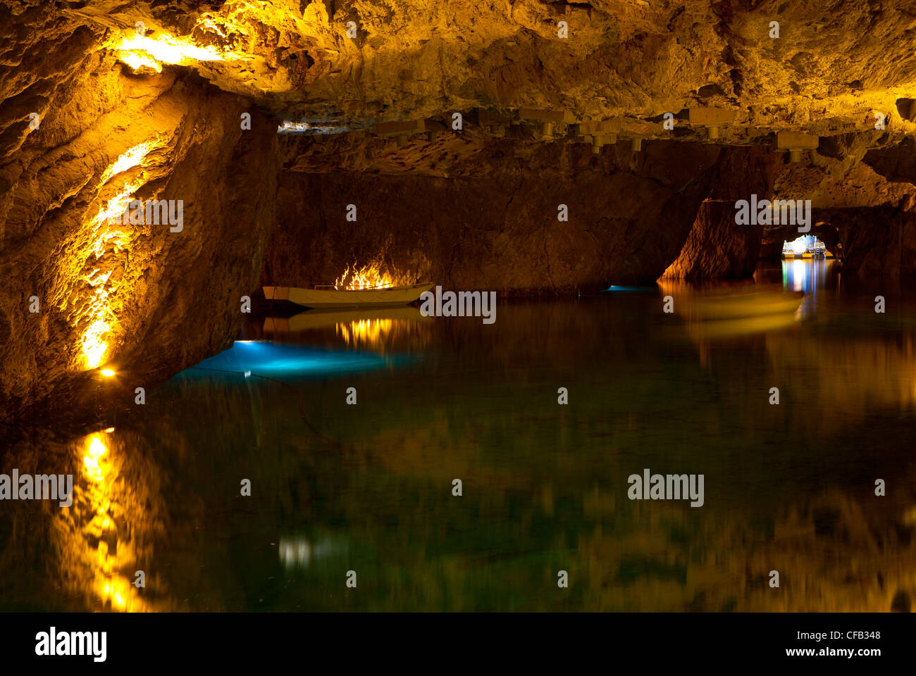 Lac Souterrain Lac Souterrain De Saint Léonard (St Leonard) Alles