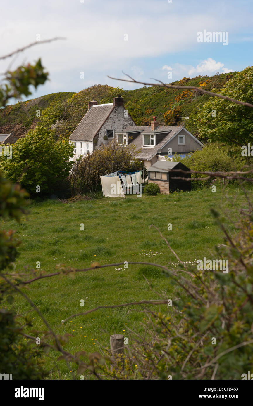 Meadow farmhouse hi-res stock photography and images - Alamy