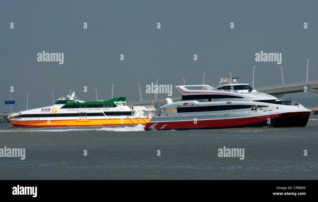 CHINA MACAU SAR Transport Fast catamaran ferrieslink with Hong Kong and ...